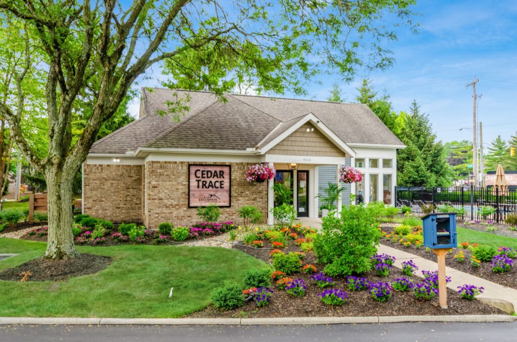 Cedar Trace | Champion Apartments